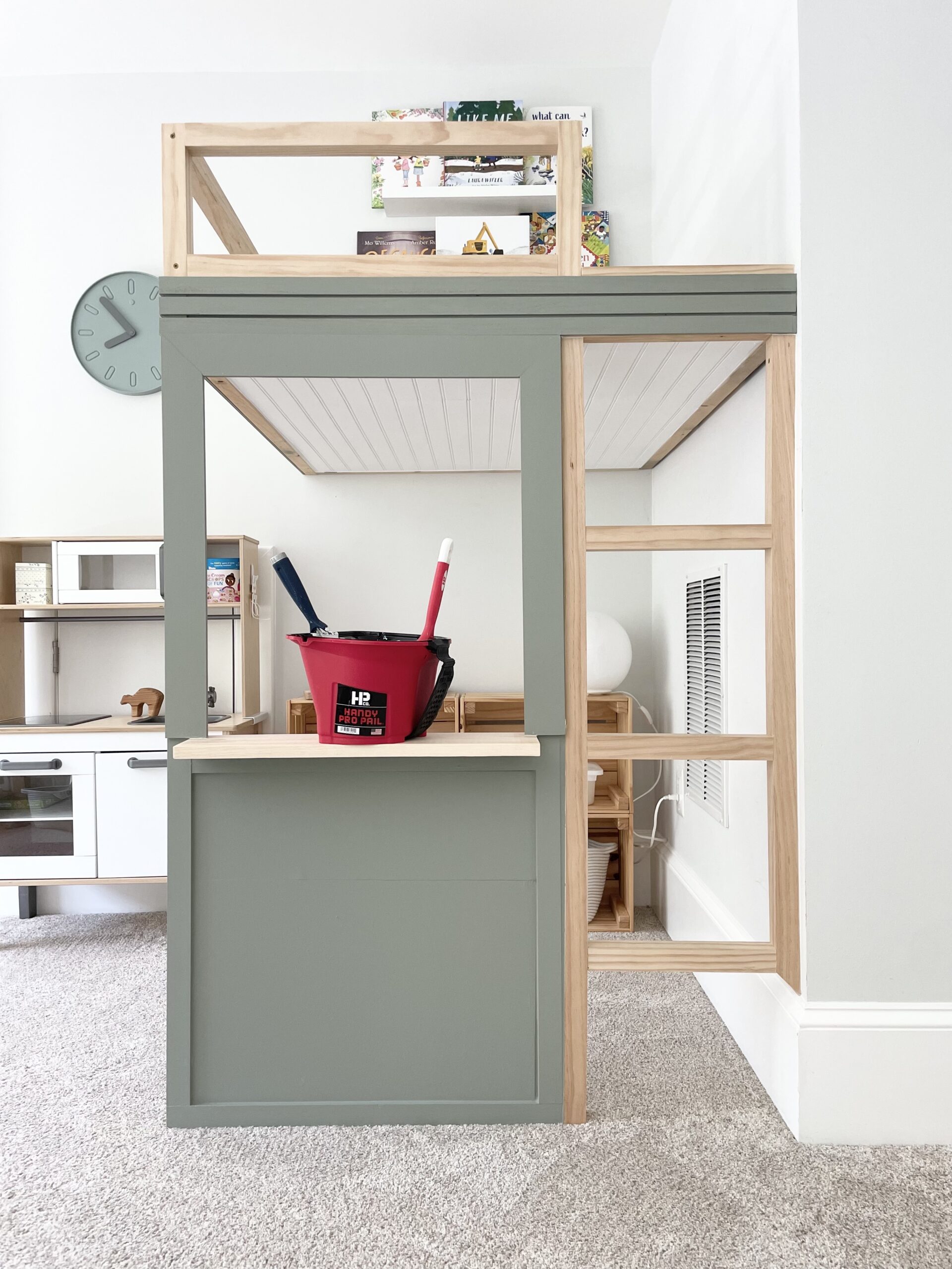 DIY Kids' Reading Loft and Storefront (Step-by-Step Tutorial ...